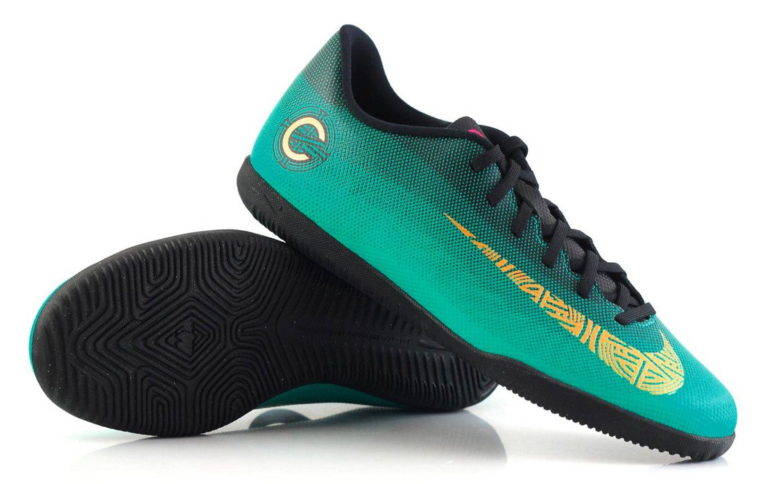 Zielono-czarne buty pilkarskie na halę Nike Mercurial Vapor Club IC CR7 AJ3737-390 | Fulsport.pl